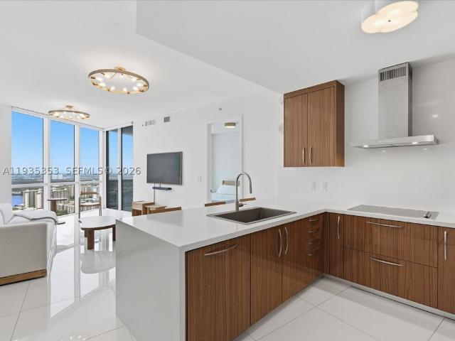Luxury apartment complex for rent in Sunny Isles Beach, United States