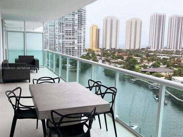 Luxury apartment complex for rent in Sunny Isles Beach, United States