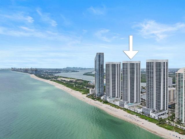 Luxury apartment complex for rent in Sunny Isles Beach, United States