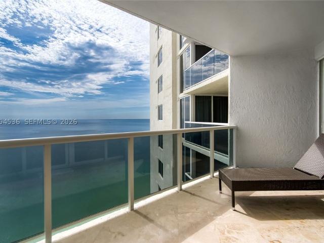 Luxury apartment complex for rent in Sunny Isles Beach, United States