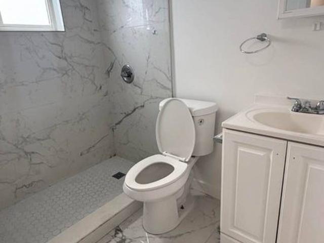 Luxury apartment complex for rent in Sunrise, United States