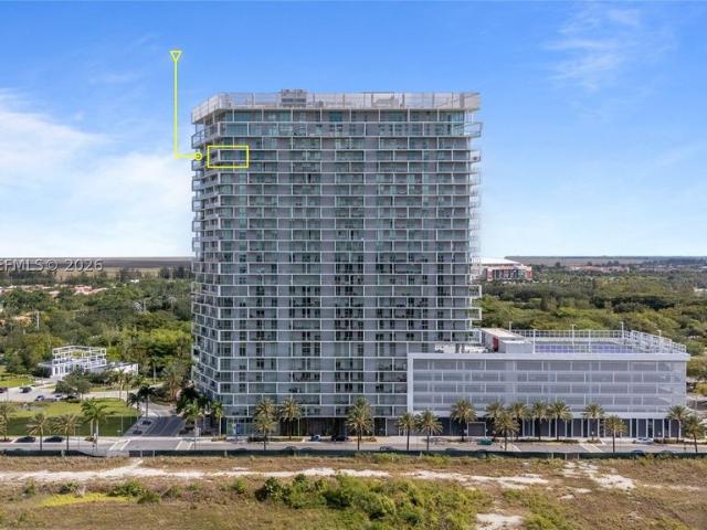 Luxury apartment complex for rent in Sunrise, United States