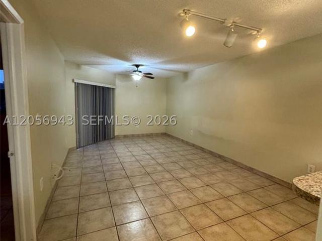 Luxury apartment complex for rent in Sunrise, United States