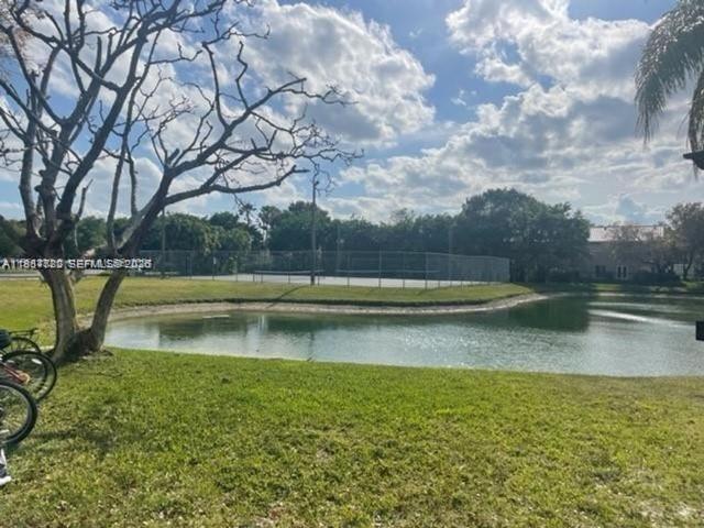 Luxury apartment complex for rent in Sunrise, Florida