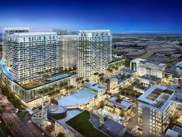 Luxury apartment complex for rent in Sunrise, Florida