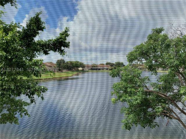Luxury apartment complex for rent in Sunrise, Florida