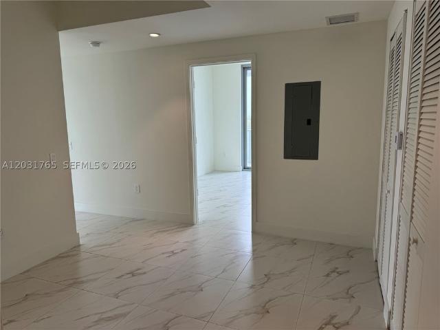 Luxury apartment complex for rent in Sunrise, Florida