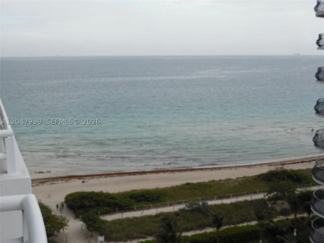 Luxury apartment complex for rent in Surfside, Florida