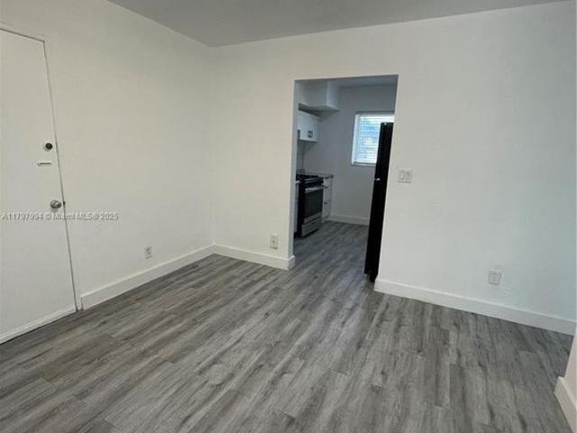 Luxury apartment complex for rent in Surfside, Florida