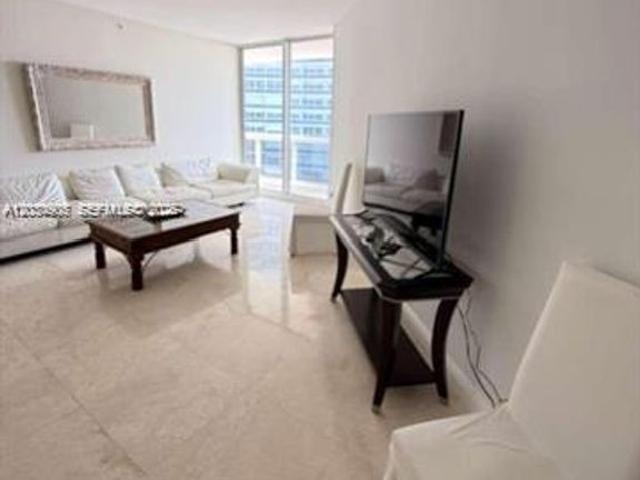 Luxury apartment complex for rent in Surfside, United States