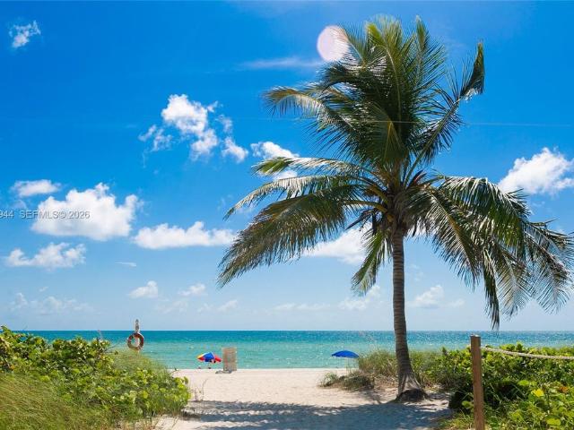 Luxury apartment complex for rent in Surfside, United States