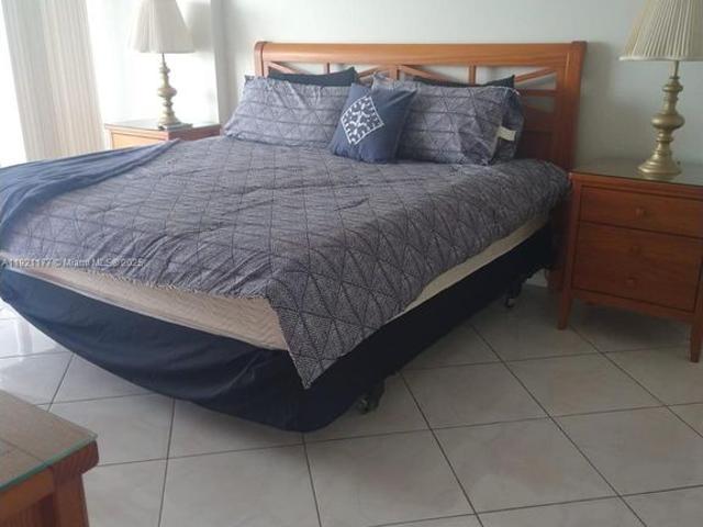 Luxury apartment complex for rent in Surfside, United States