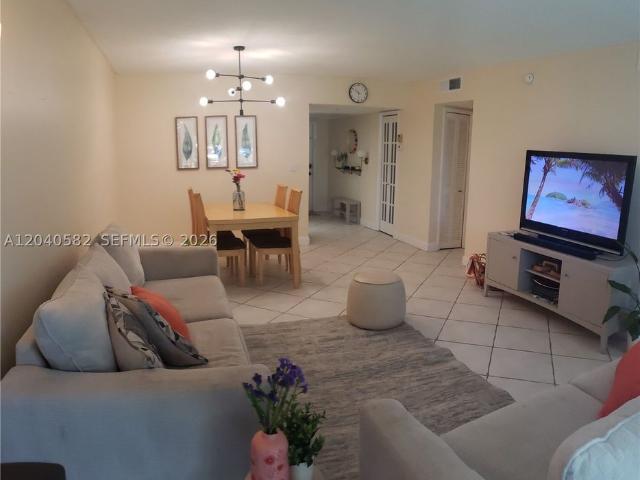 Luxury apartment complex for rent in Pompano Beach, United States