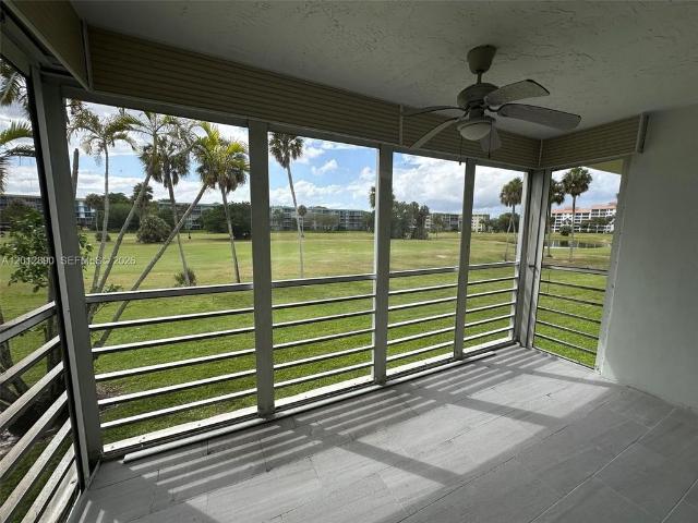 Luxury apartment complex for rent in Pompano Beach, United States