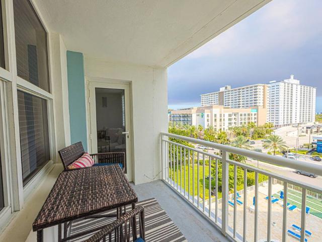 Luxury apartment complex for rent in Pompano Beach, United States