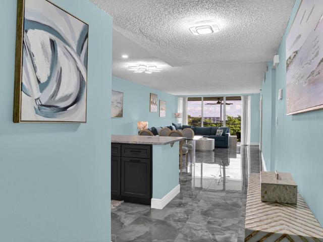 Luxury apartment complex for rent in Pompano Beach, United States