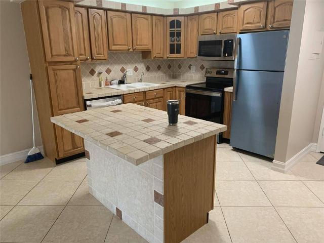 Luxury apartment complex for rent in Pompano Beach, Florida