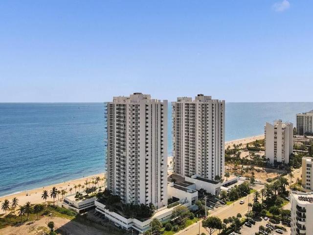 Luxury apartment complex for rent in Pompano Beach, Florida