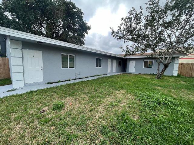 Luxury apartment complex for rent in Pompano Beach, Florida