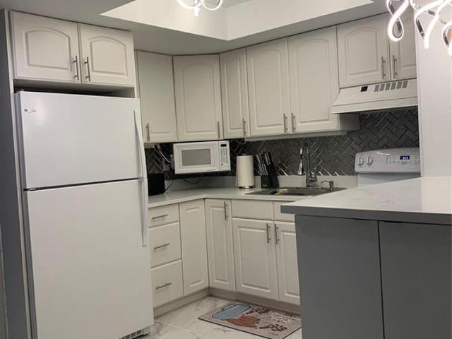 Luxury apartment complex for rent in Pompano Beach, Florida
