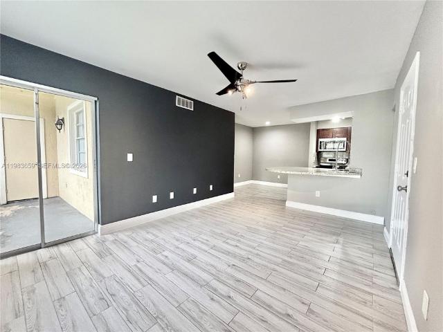 Luxury apartment complex for rent in Pompano Beach, Florida