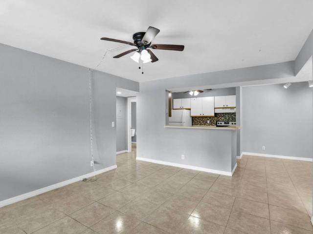 Luxury apartment complex for rent in Pompano Beach, Florida