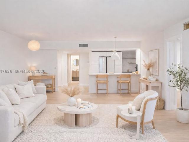 Luxury apartment complex for rent in Pompano Beach, Florida
