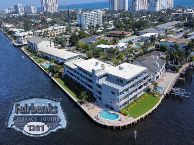 Luxury apartment complex for rent in Pompano Beach, Florida