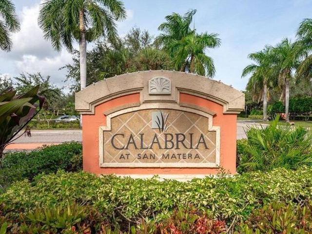 Luxury apartment complex for rent in Palm Beach Gardens, Florida