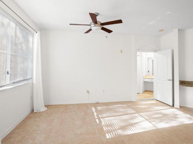 Luxury apartment complex for rent in Palm Beach Gardens, United States