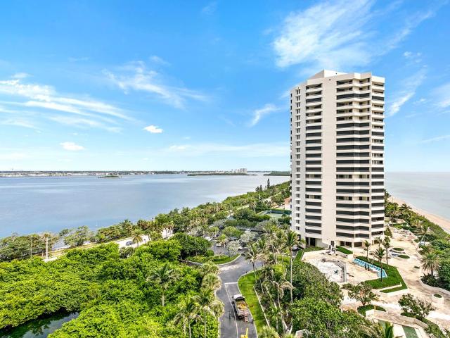 Luxury apartment complex for rent in Palm Beach Shores, Florida