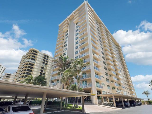 Luxury apartment complex for rent in Palm Beach Shores, Florida