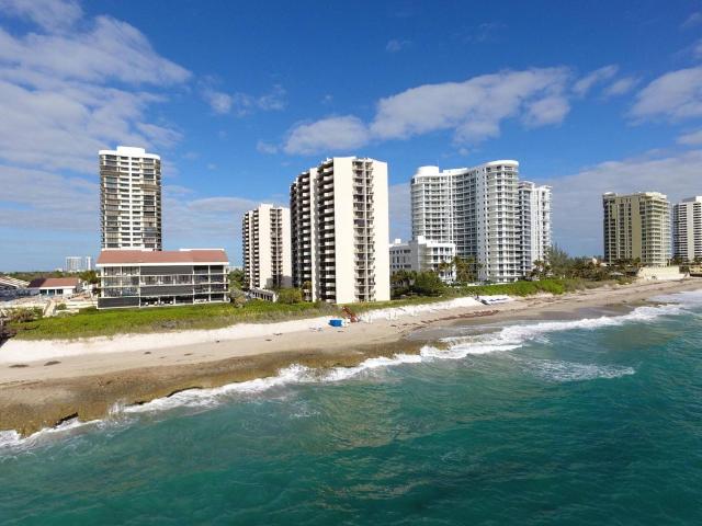 Luxury apartment complex for rent in Palm Beach Shores, Florida