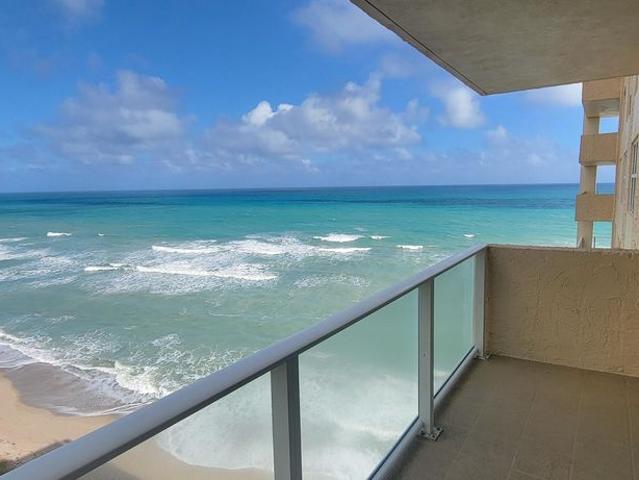 Luxury apartment complex for rent in Palm Beach Shores, Florida