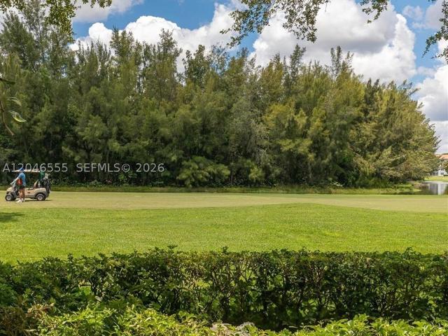 Luxury apartment complex for rent in Pembroke Pines, United States
