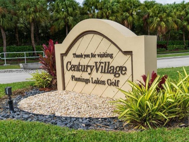Luxury apartment complex for rent in Pembroke Pines, United States
