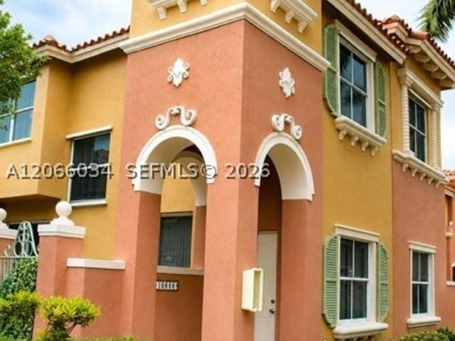 Luxury apartment complex for rent in Pembroke Pines, United States