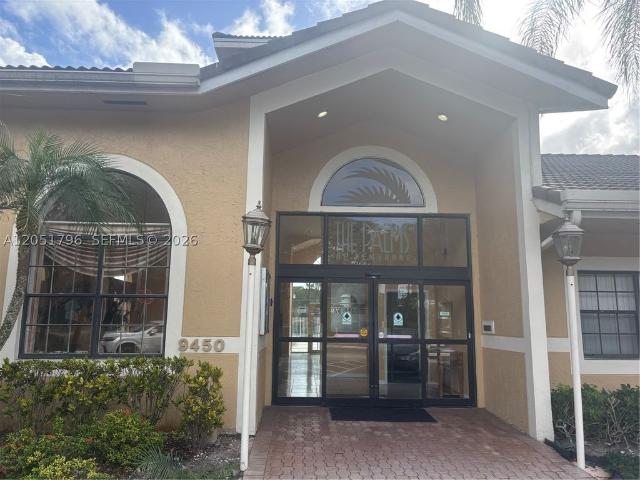 Luxury apartment complex for rent in Pembroke Pines, United States