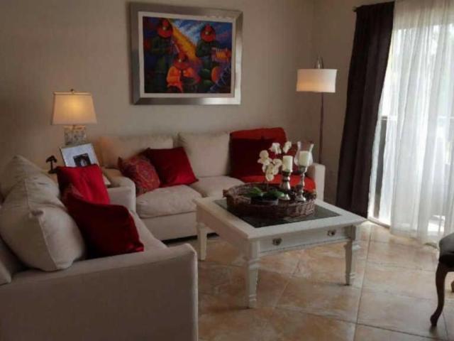 Luxury apartment complex for rent in Royal Palm Beach, United States