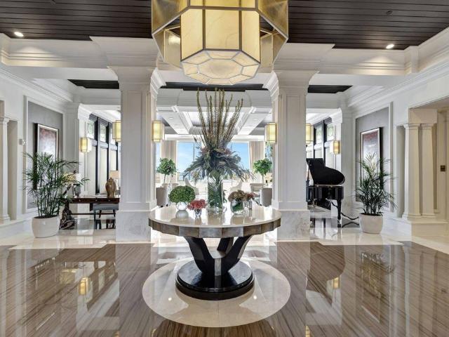 Luxury apartment complex for rent in Riviera Beach, United States