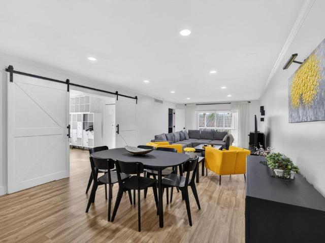 Luxury apartment complex for rent in Riviera Beach, United States