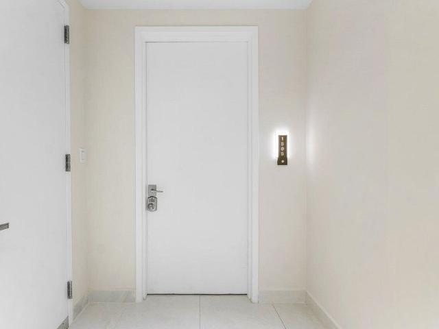 Luxury apartment complex for rent in Riviera Beach, Florida