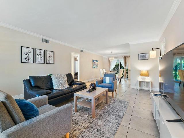 Luxury apartment complex for rent in Riviera Beach, Florida