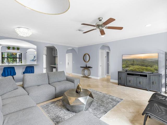 Luxury apartment complex for rent in Wellington, United States