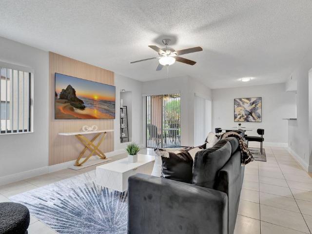 Luxury apartment complex for rent in Wellington, Florida