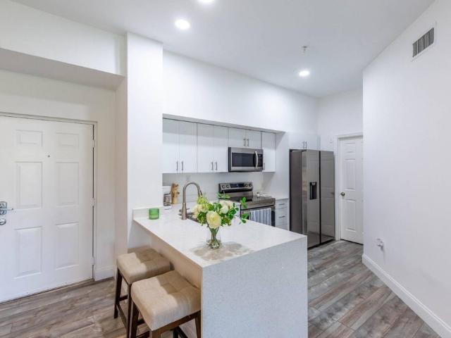 Luxury apartment complex for rent in Wellington, Florida