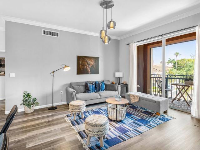 Luxury apartment complex for rent in Wellington, Florida