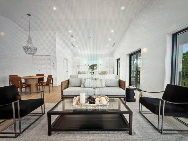 Luxury apartment complex for rent in Wellington, Florida
