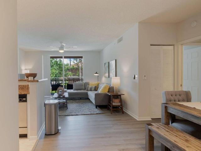 Luxury apartment complex for rent in Wellington, Florida