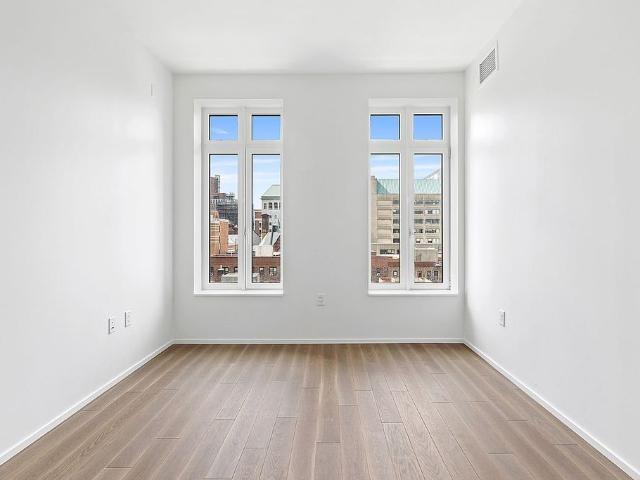 Luxury apartment complex for rent in West New York, United States